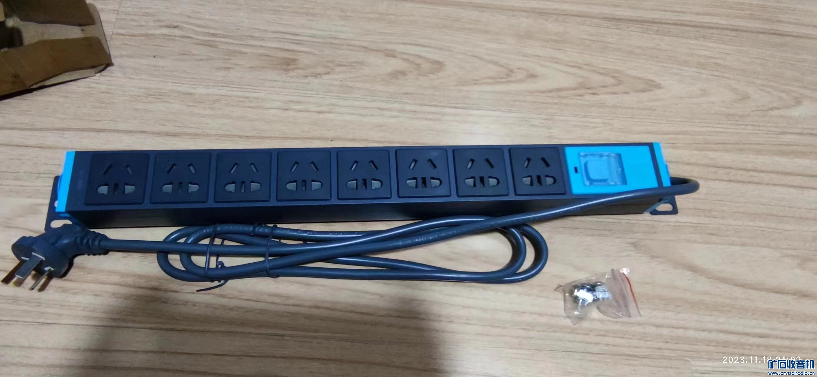 公牛PDU - 〓器材友情交换〓 - 矿石收音机论坛 - Powered by Discuz!