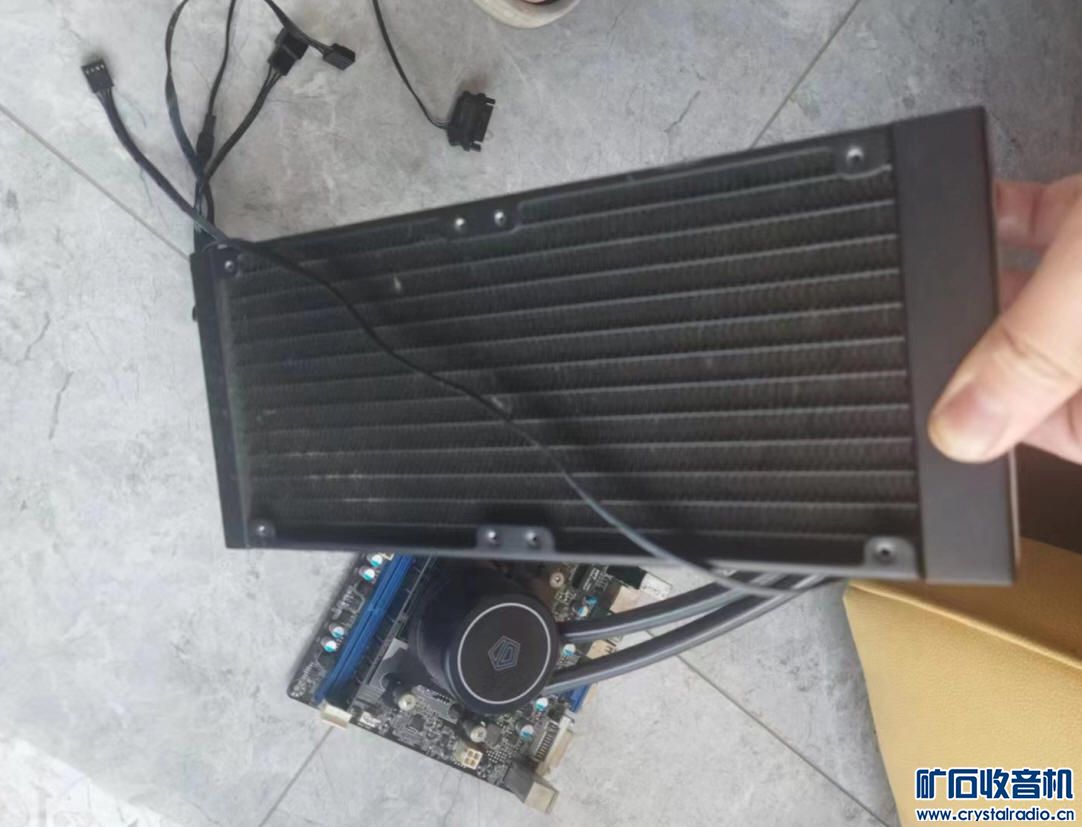 出一套CPU水冷系统 - 〓器材友情交换〓 - 矿石收音机论坛 - Powered by Discuz!