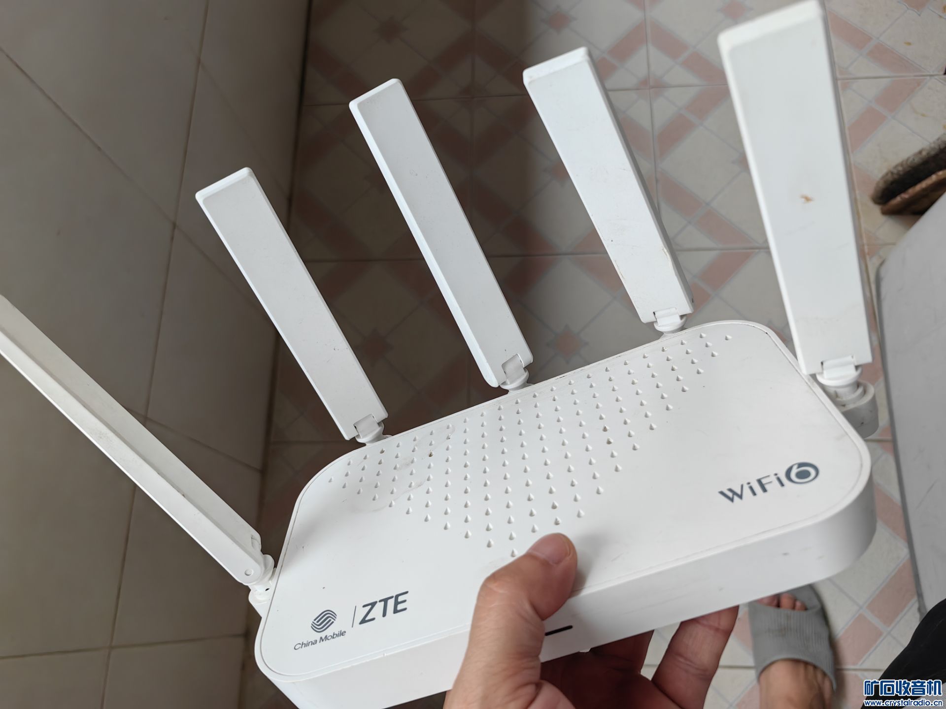 中兴E2633路由，海康8口POE录像机，7808N K1/C,8口poe交换机，海康400万臻全彩摄像头 - 〓器材友情交换〓 - 矿石收音机论坛 - Powered by Discuz!